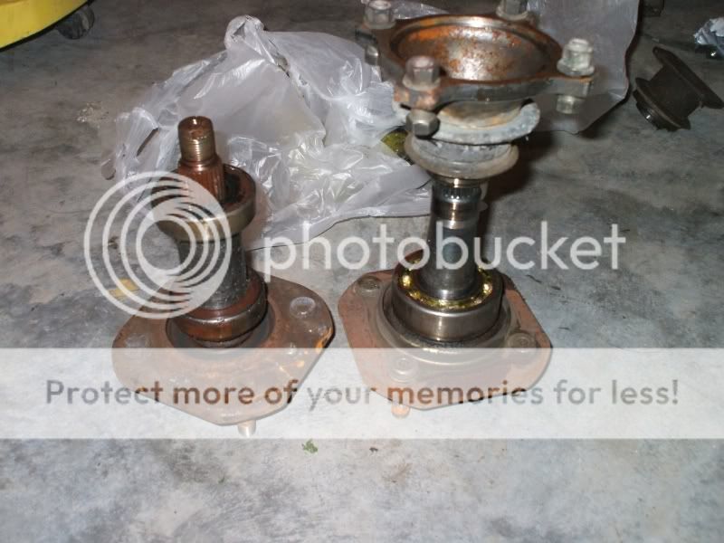 R31 Vented 2pot Brakes and Coil Over Rear End Setup - OZDAT