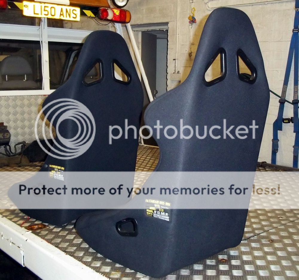 OMP Bucket Racing Seats £160 | Retro Rides