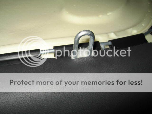 DIY how to take out rear seat (2.5) jetta | VW Vortex - Volkswagen Forum