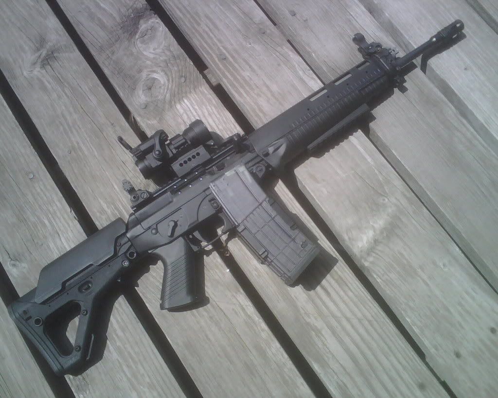 FN PS90 or FAL - Calguns.net